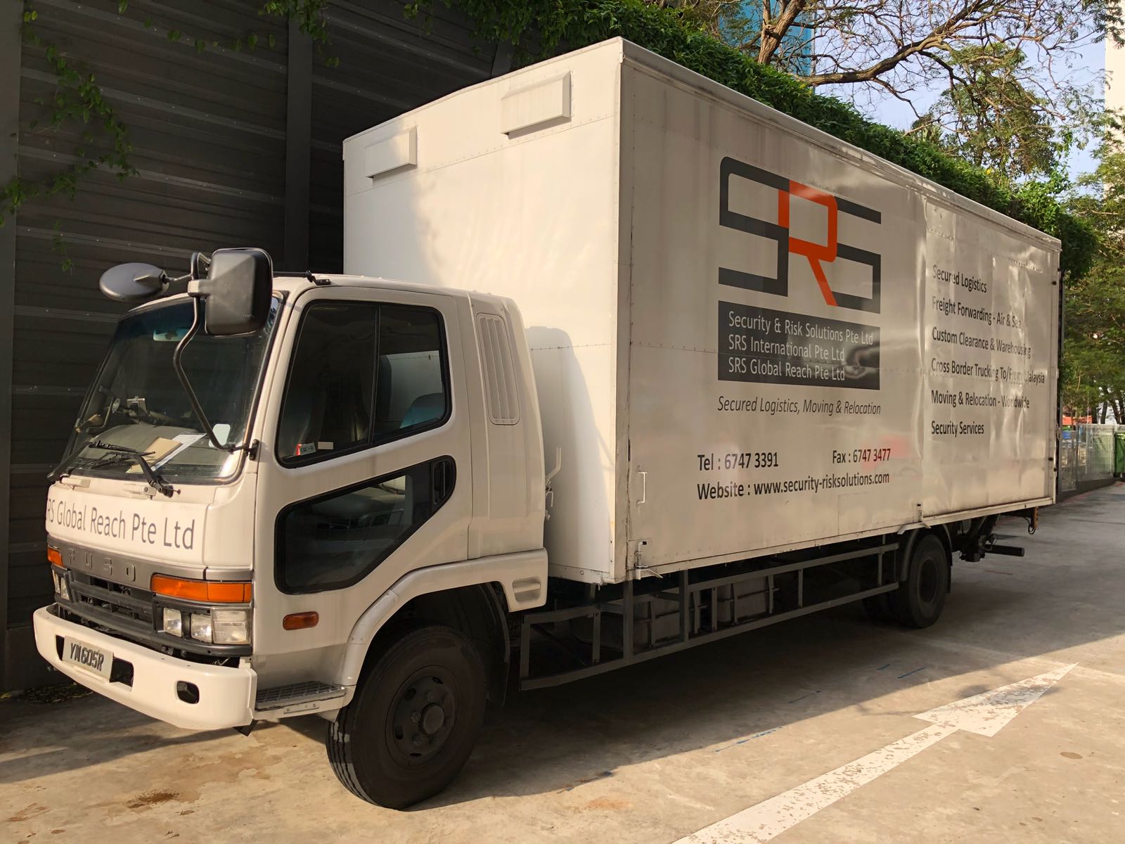 Logistics & Warehousing – ARSLAN SRS INDIA